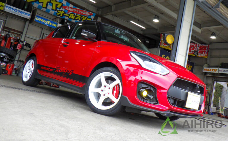 スズキ スイフトスポーツ（ZC33）におすすめ！ADVAN RacingのTC-4とヨコハマタイヤのアドバンd Bを装着しました[215/45R17] - 埼玉県川越市タイヤ交換 ホイール販売店